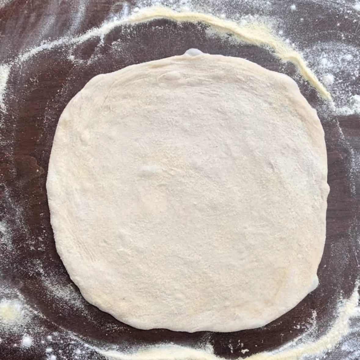 Homemade Pizza Dough Recipe Using Instant Yeast - Laurens Cravings