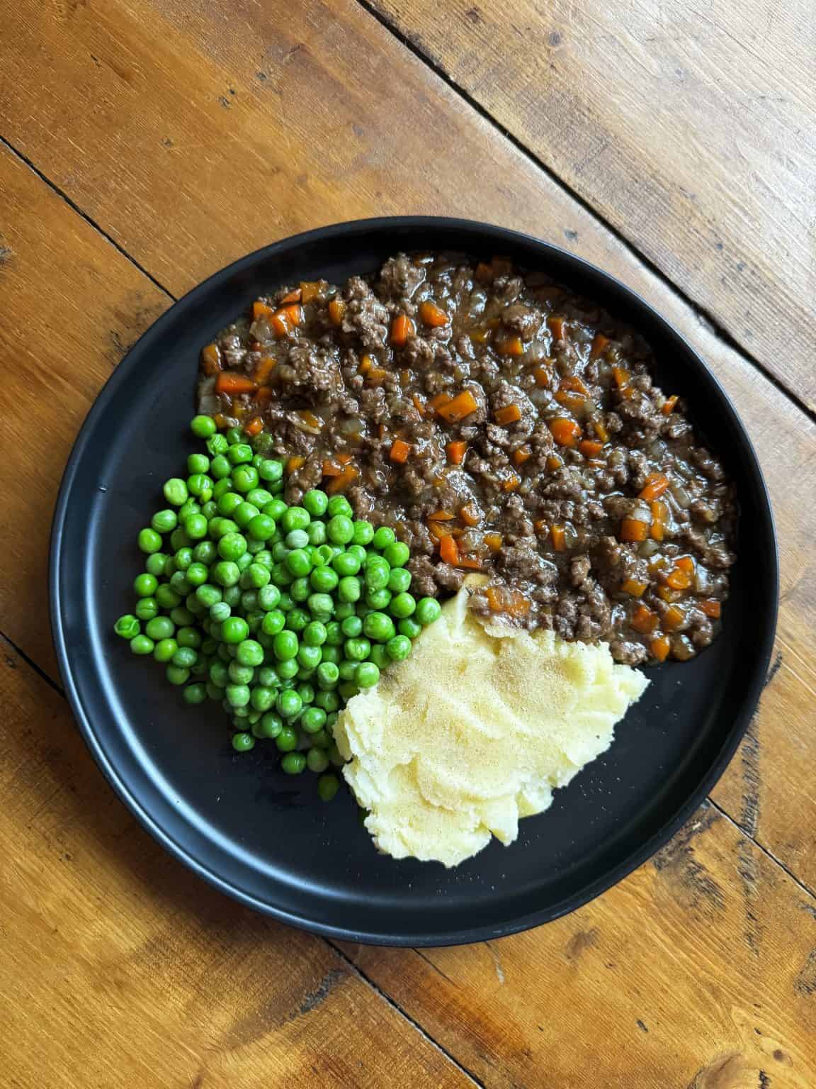 Mince and Tatties (Scottish Recipe) - Laurens Cravings