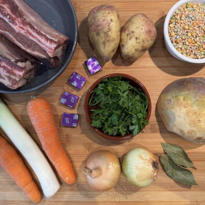 Scotch Broth (Scottish Soup Recipe) - Laurens Cravings
