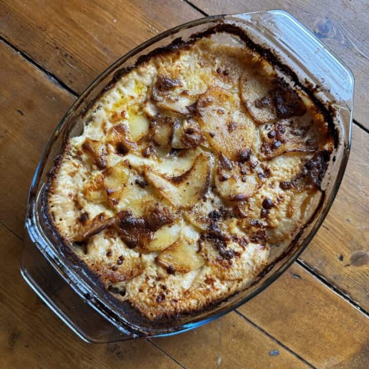 Dauphinoise Potatoes with Cheese - Laurens Cravings