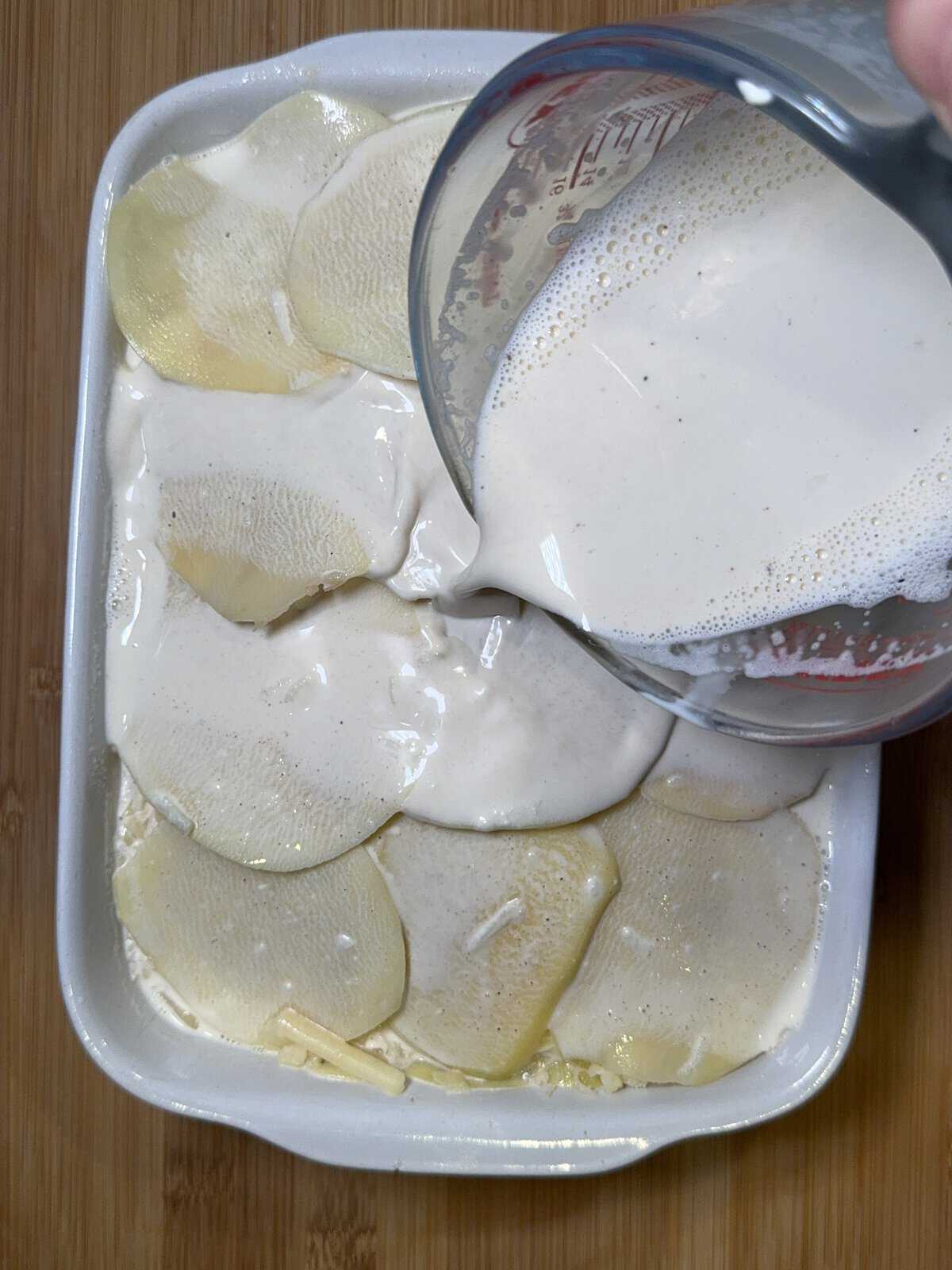 Dauphinoise Potatoes with Cheese - Laurens Cravings