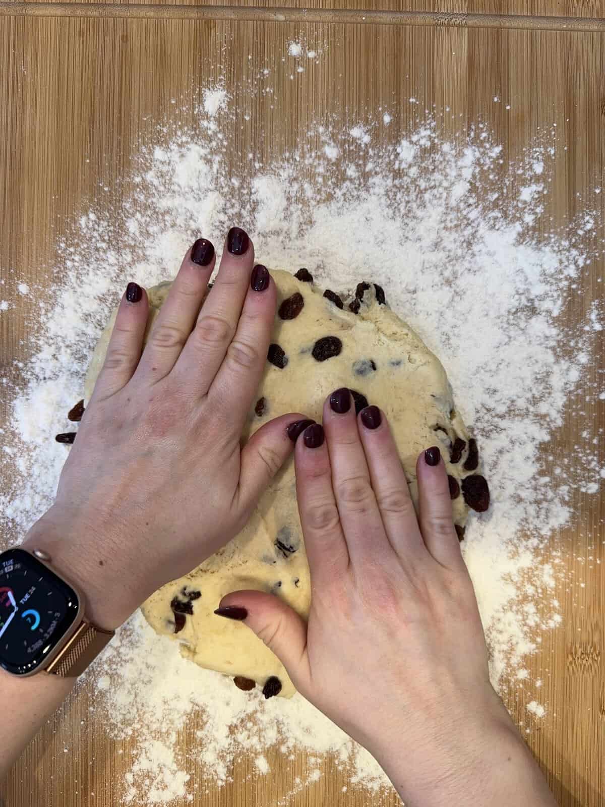 Perfect Fruit Scones (Easy Recipe) - Laurens Cravings