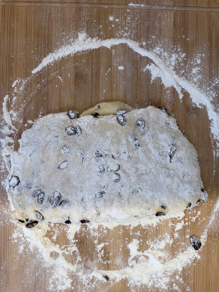 Perfect Fruit Scones (Easy Recipe) - Laurens Cravings