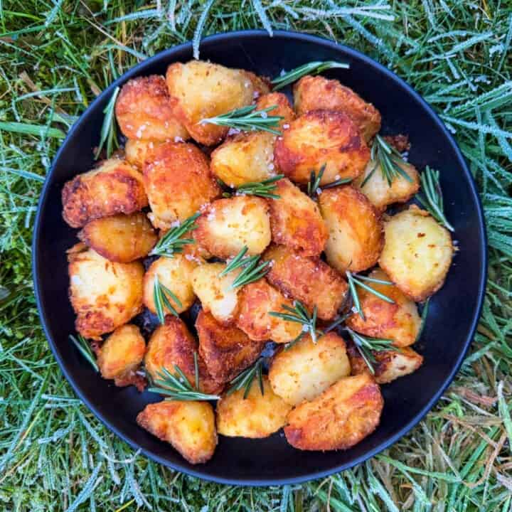 Beef Dripping Roast Potatoes in Air Fryer - Laurens Cravings