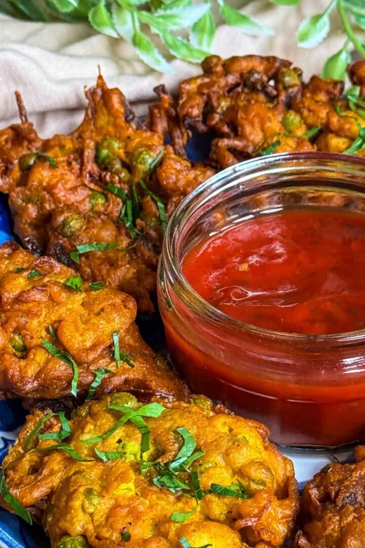 Pink Pakora Sauce (Glasgow Pakora Sauce) - Laurens Cravings