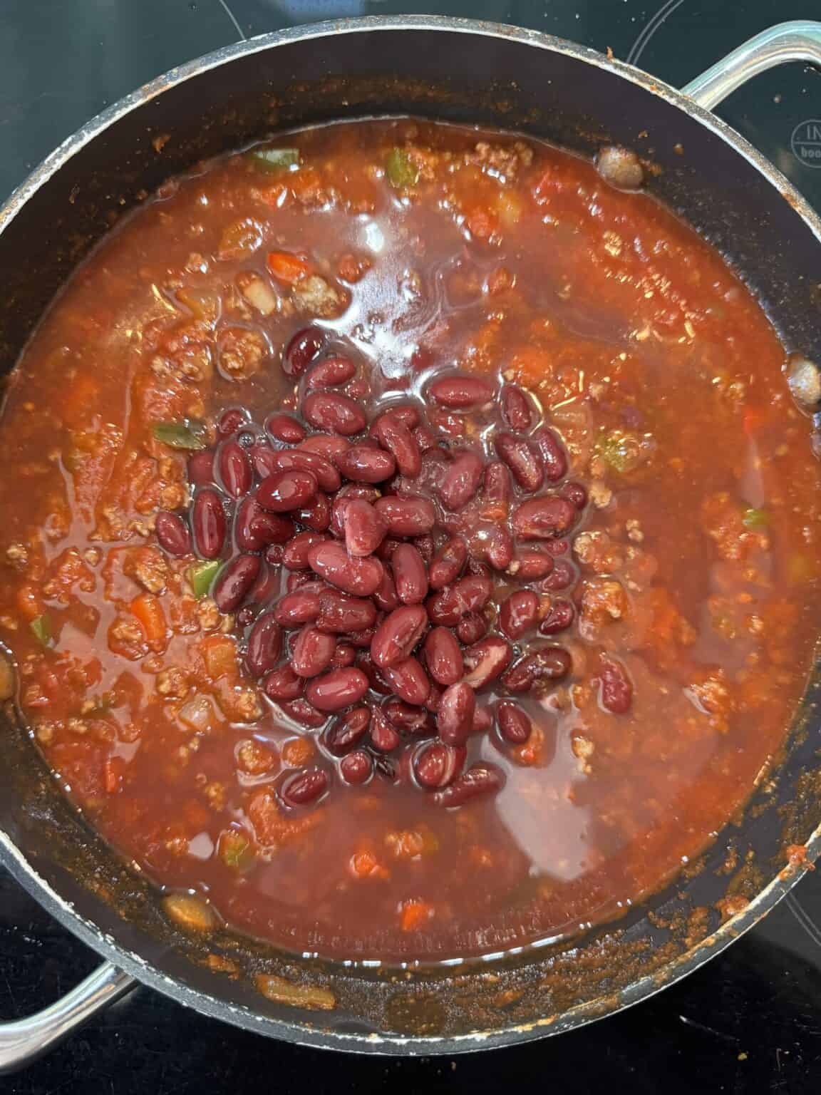 Classic Chilli Con Carne - Laurens Cravings