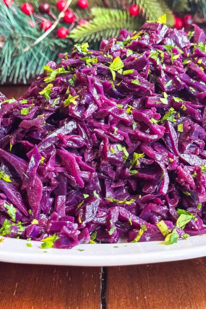 Spiced Onions (Indian Takeaway Style) - Laurens Cravings
