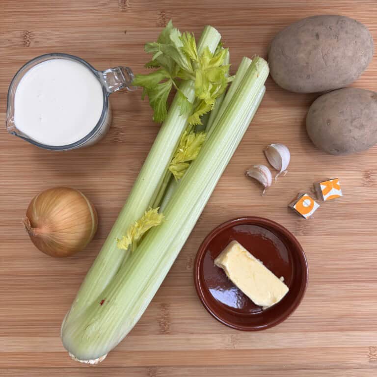 Cream of Celery Soup (30 minute recipe) - Laurens Cravings