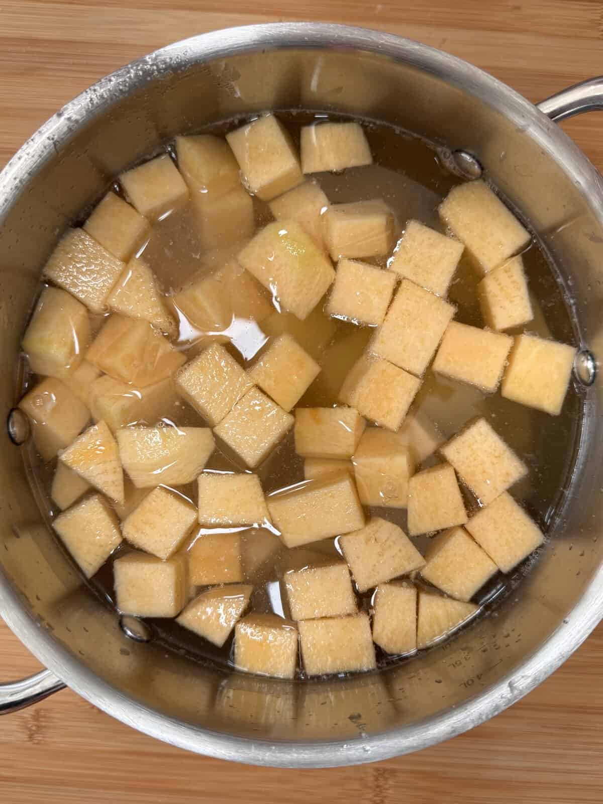 Traditional Clapshot (Tattie and Neep Mash) - Laurens Cravings